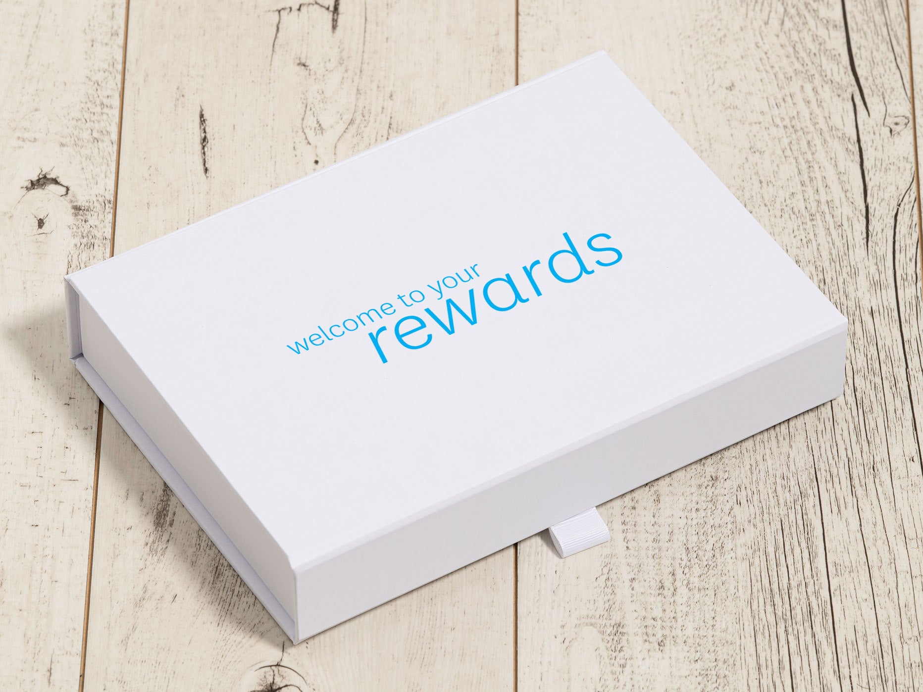 A5 Box Soft Touch White – Pack of 20 - The Box Office