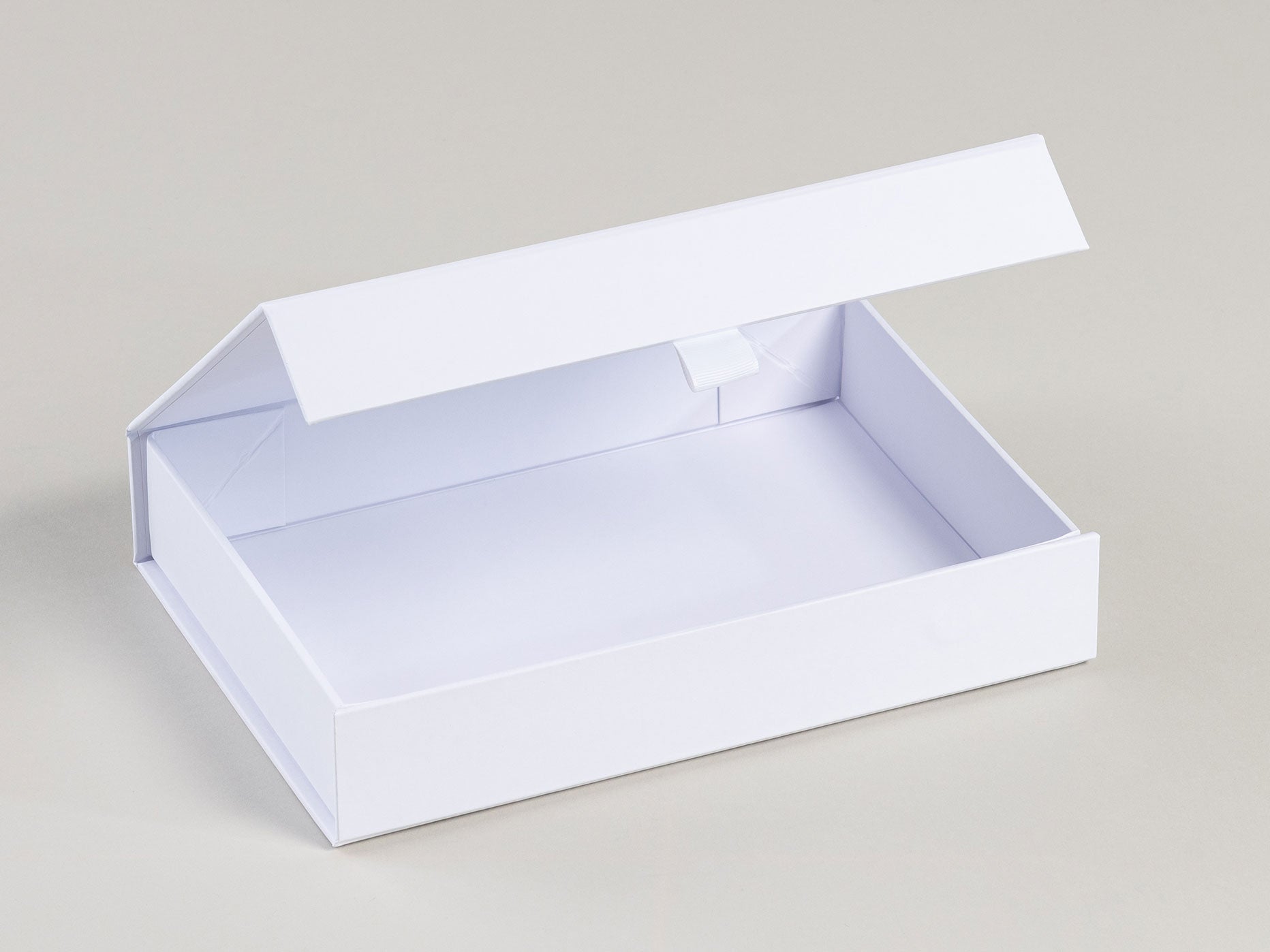 A5 Box Soft Touch White – Pack of 20 - The Box Office